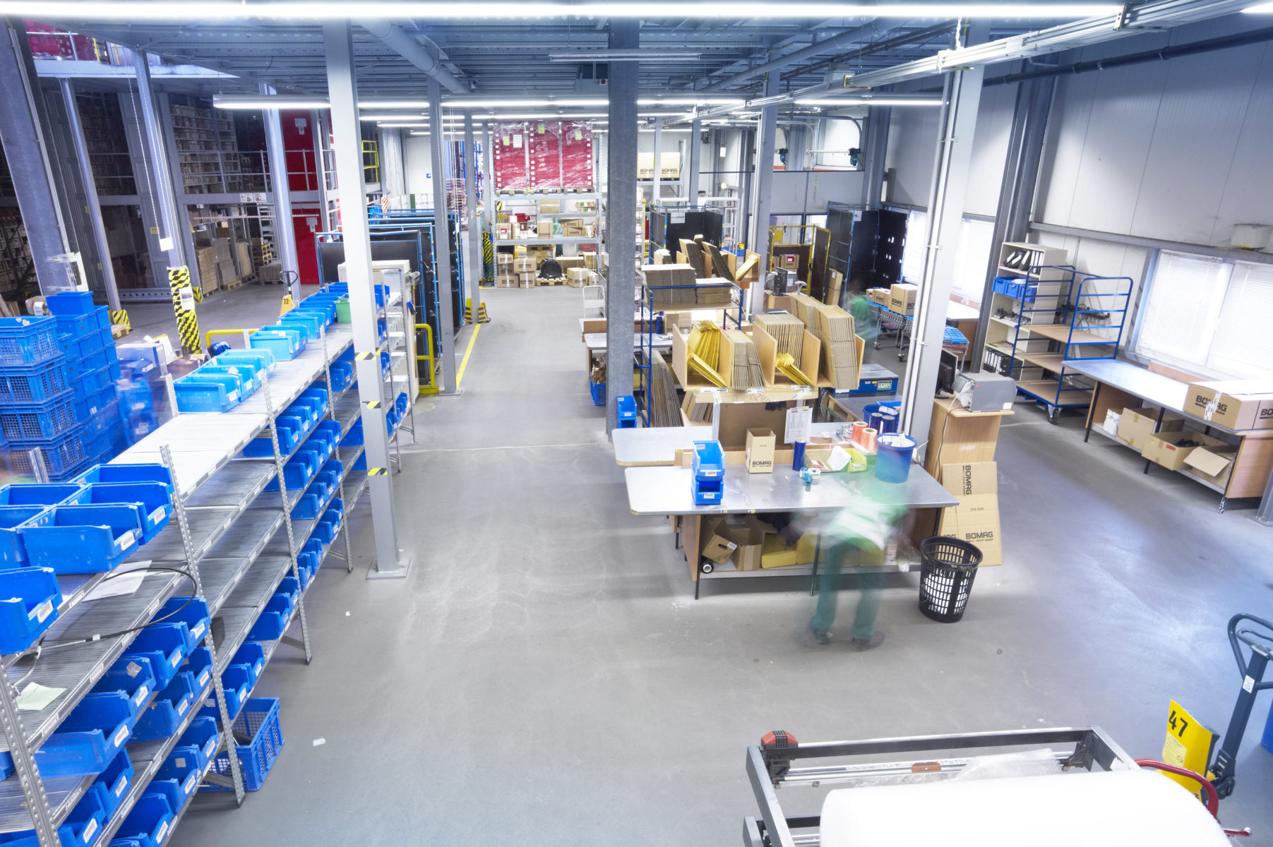 Spare parts warehouse, management & logistics | Lufapak